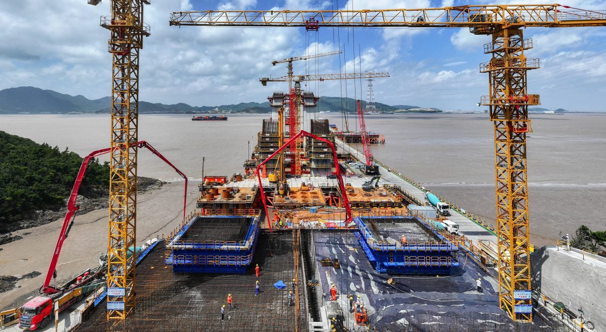 Pansol Bridge steel formwork_Highway steel formwork_Balanced cantilever ...